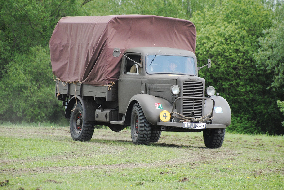 Restoring a Rarity: A British Commer ‘Q2’ 30cwt truck rolls on ...