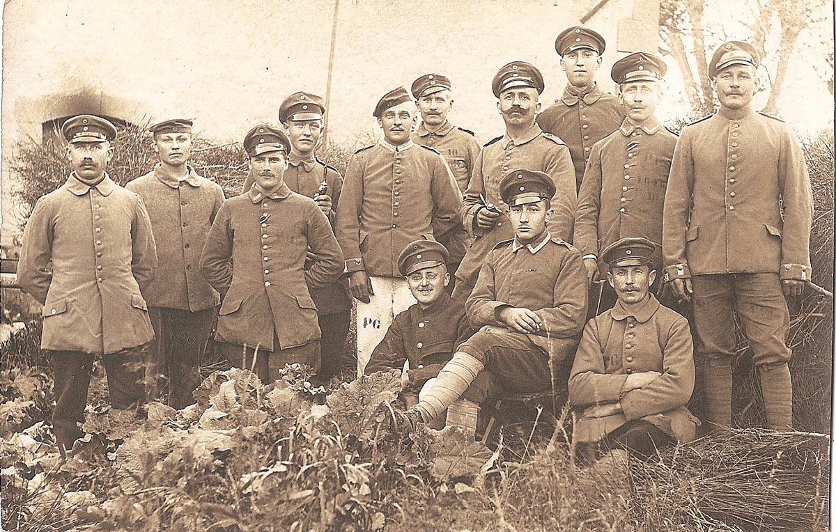 Fixated on historic military photos - Militarytrader