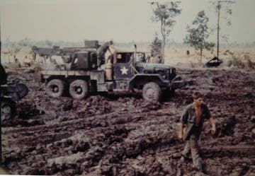 Army Wrecker-Cranes: A Photo Retrospective - Militarytrader
