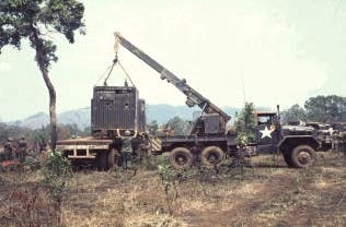 Army Wrecker-Cranes: A Photo Retrospective - Militarytrader