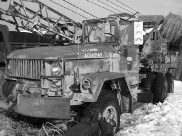 Heavy Hookers: Trucks with 'Hoist' - Militarytrader