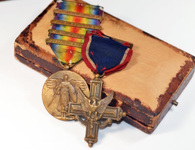 Favorite Finds - WWI Distinguished Service Cross - Militarytrader