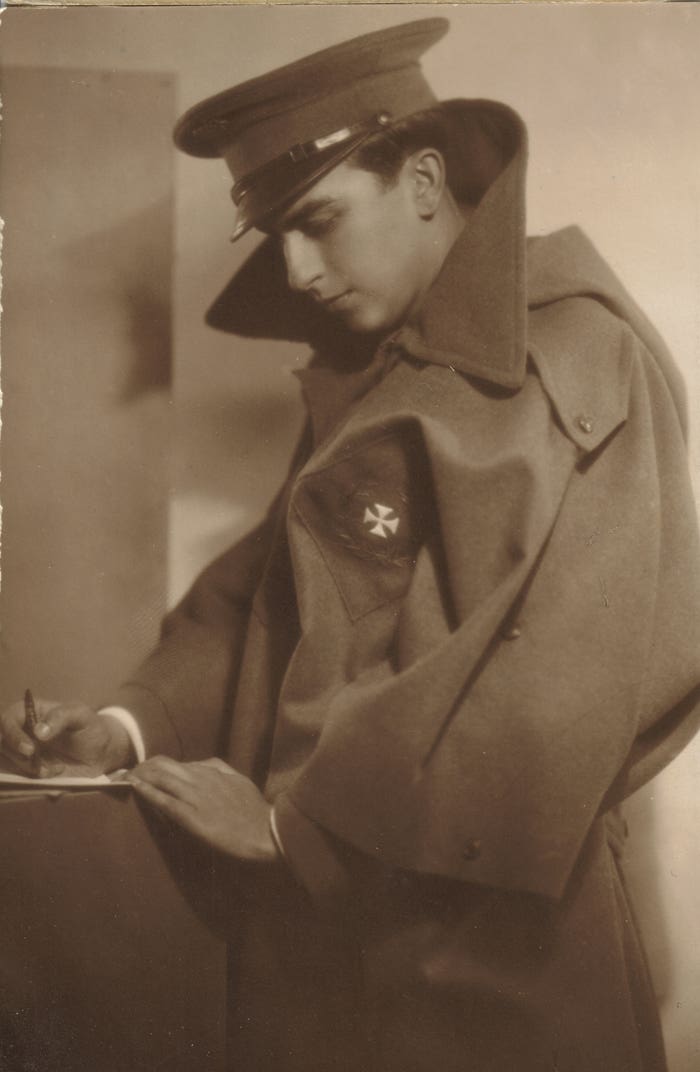 Spanish Military Pride: Army Uniforms under King Alfonso XIII of Spain