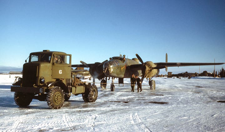 These rare WWII photos show US Army and Navy vehicles in original color