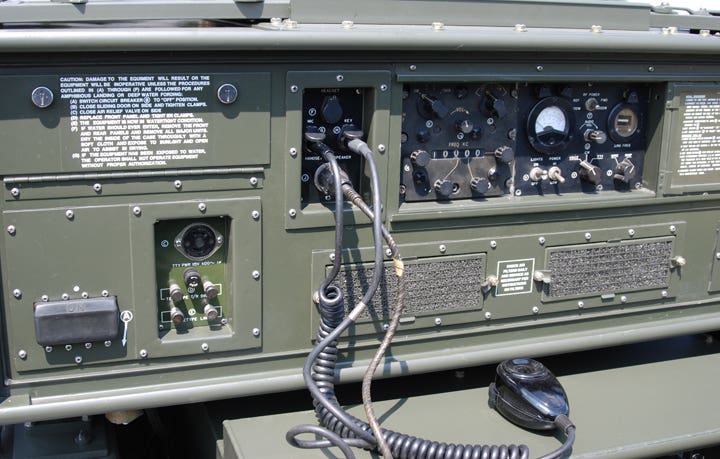 1954 MRC-87 USMC Forward Air Control Radio Jeep - Militarytrader