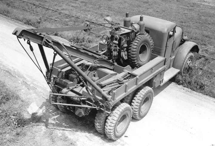 WWII Ward La France and Kenworth M1 and M1A1 Wreckers - Militarytrader