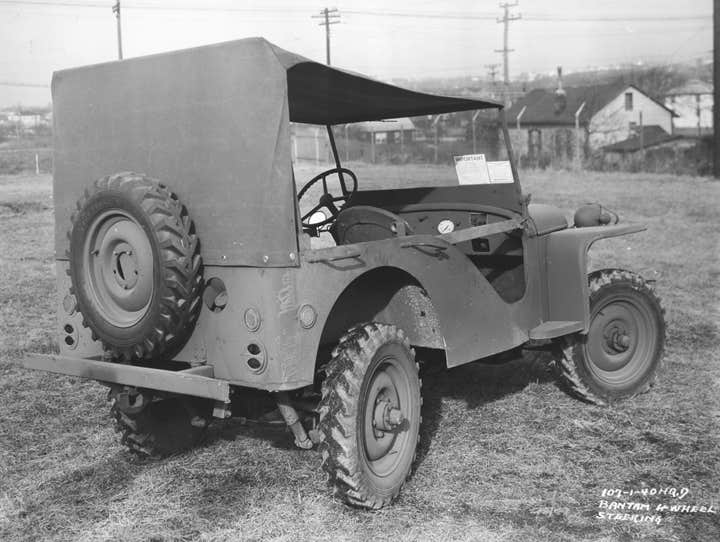 Bantam and Willys Recon Cars of WWII: A Photographic Study of Early ...