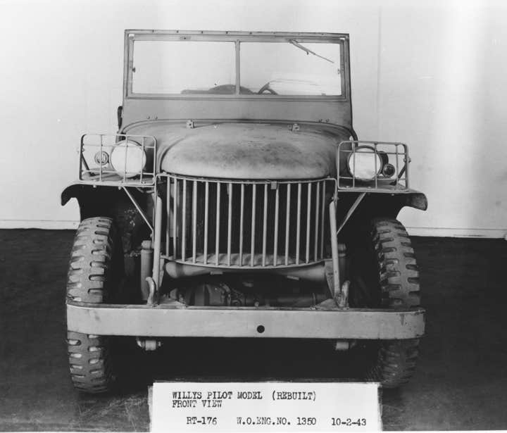 Bantam and Willys Recon Cars of WWII: A Photographic Study of Early ...