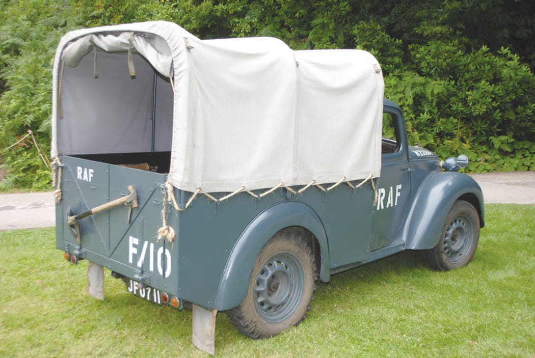 A look at the 'Tilly' a WWII trooper - Militarytrader