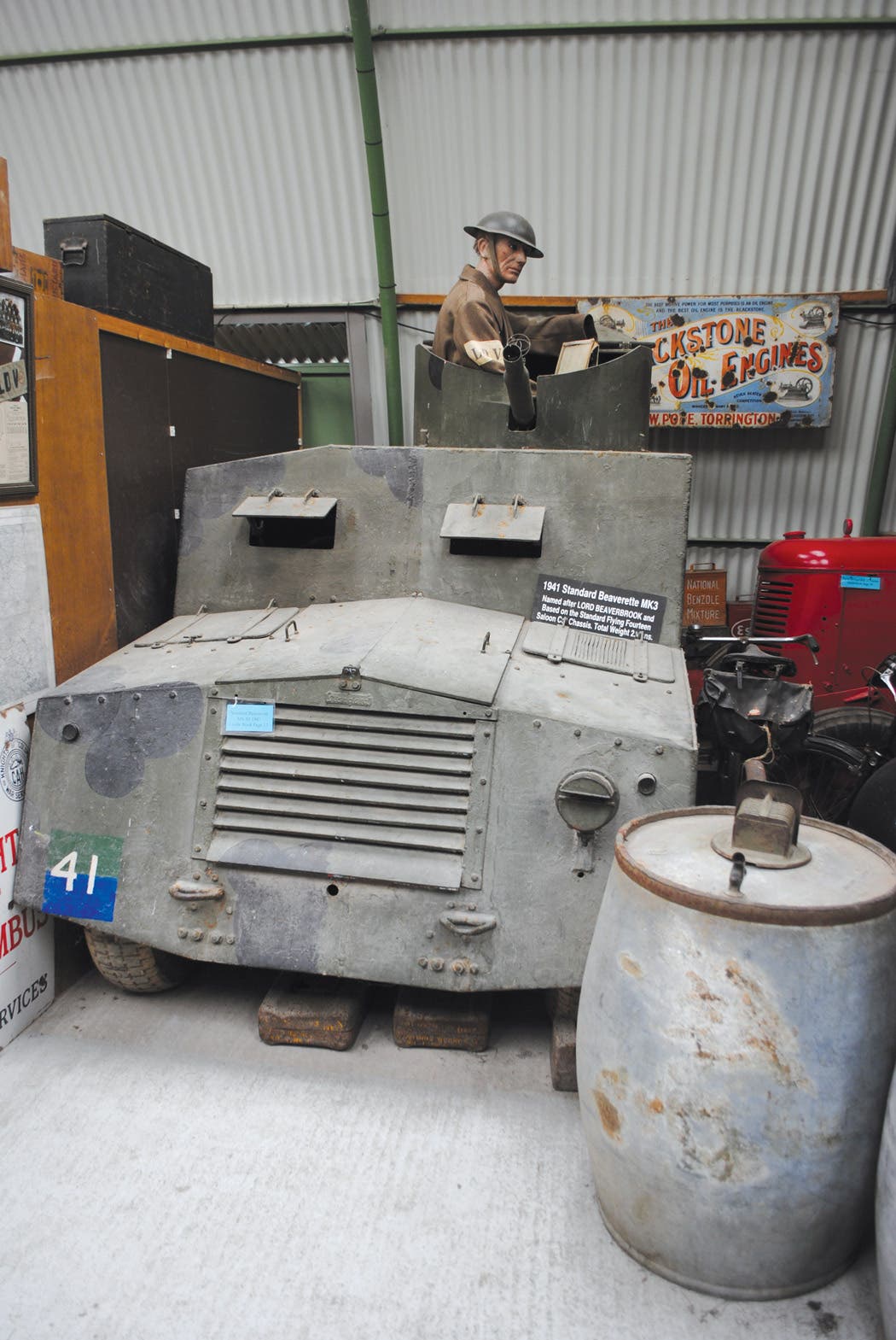 A look at the 'Tilly' a WWII trooper - Militarytrader