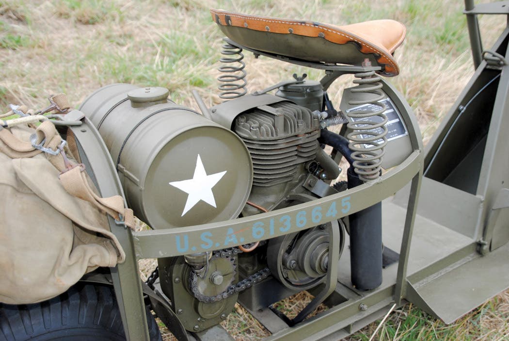 The Flying Scooter: A look at the Cushman Model 53 - Militarytrader
