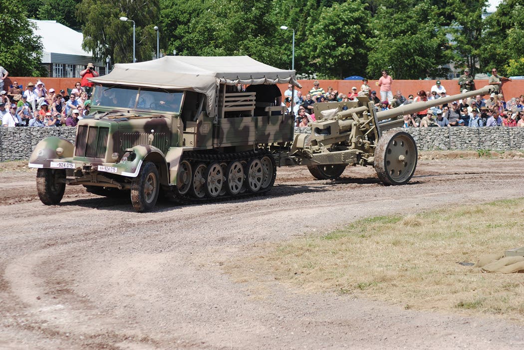A look at the SdKfz - Militarytrader