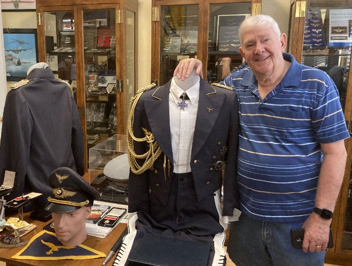 'Wings and Badges' expert, Russel J. Huff has passed away - Militarytrader