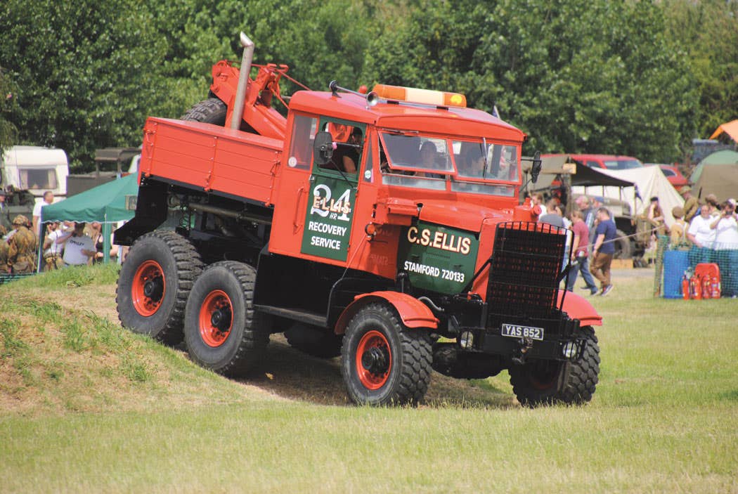 A look at the Scammell Explorer - Militarytrader