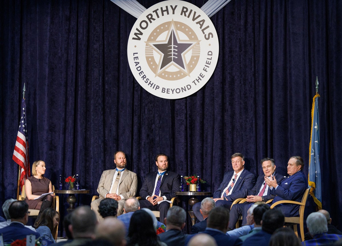 Medal of Honor recipients, military, sports and government leaders ...